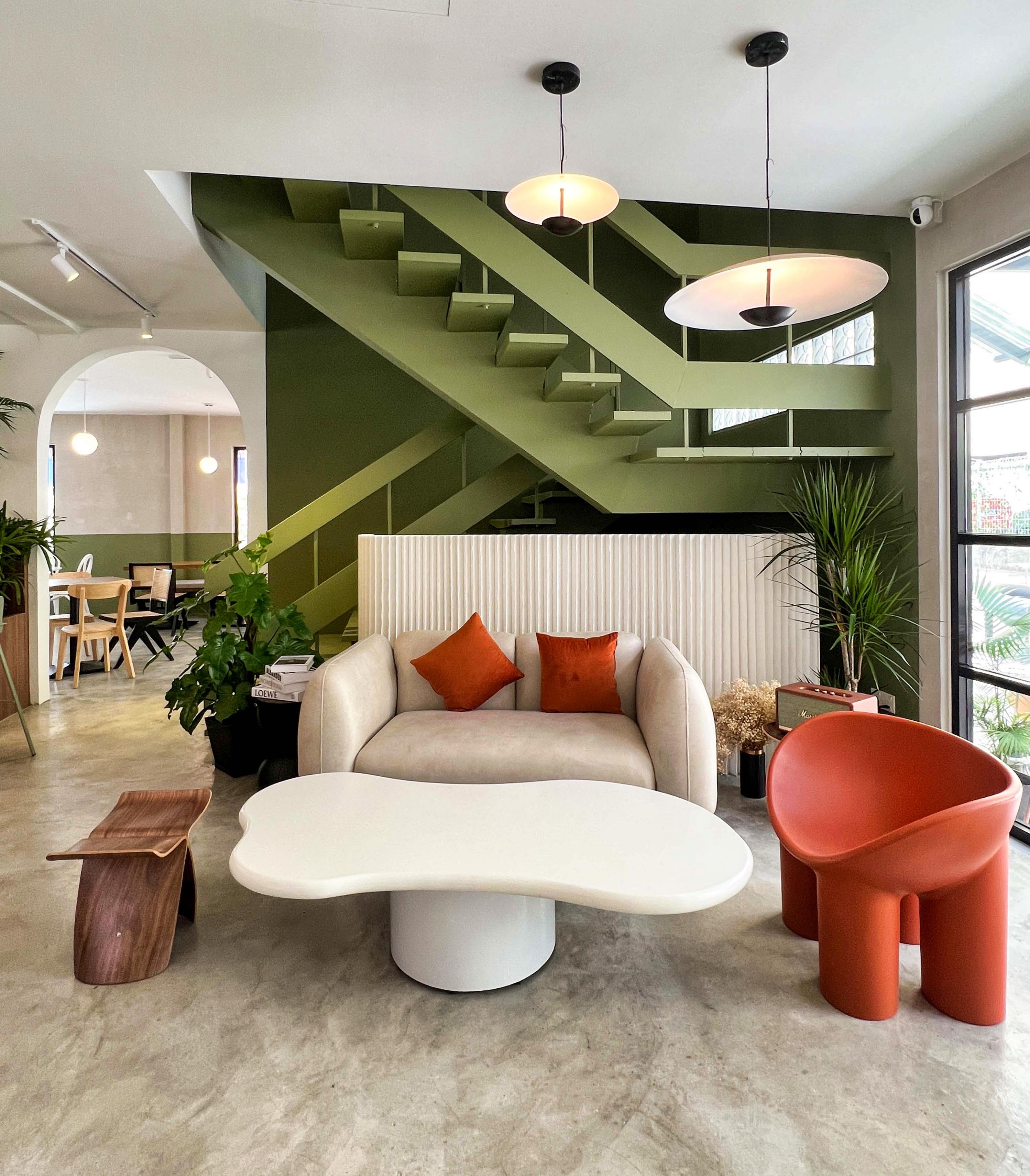 Eat Drink KL | After One, Persiaran Lidcol